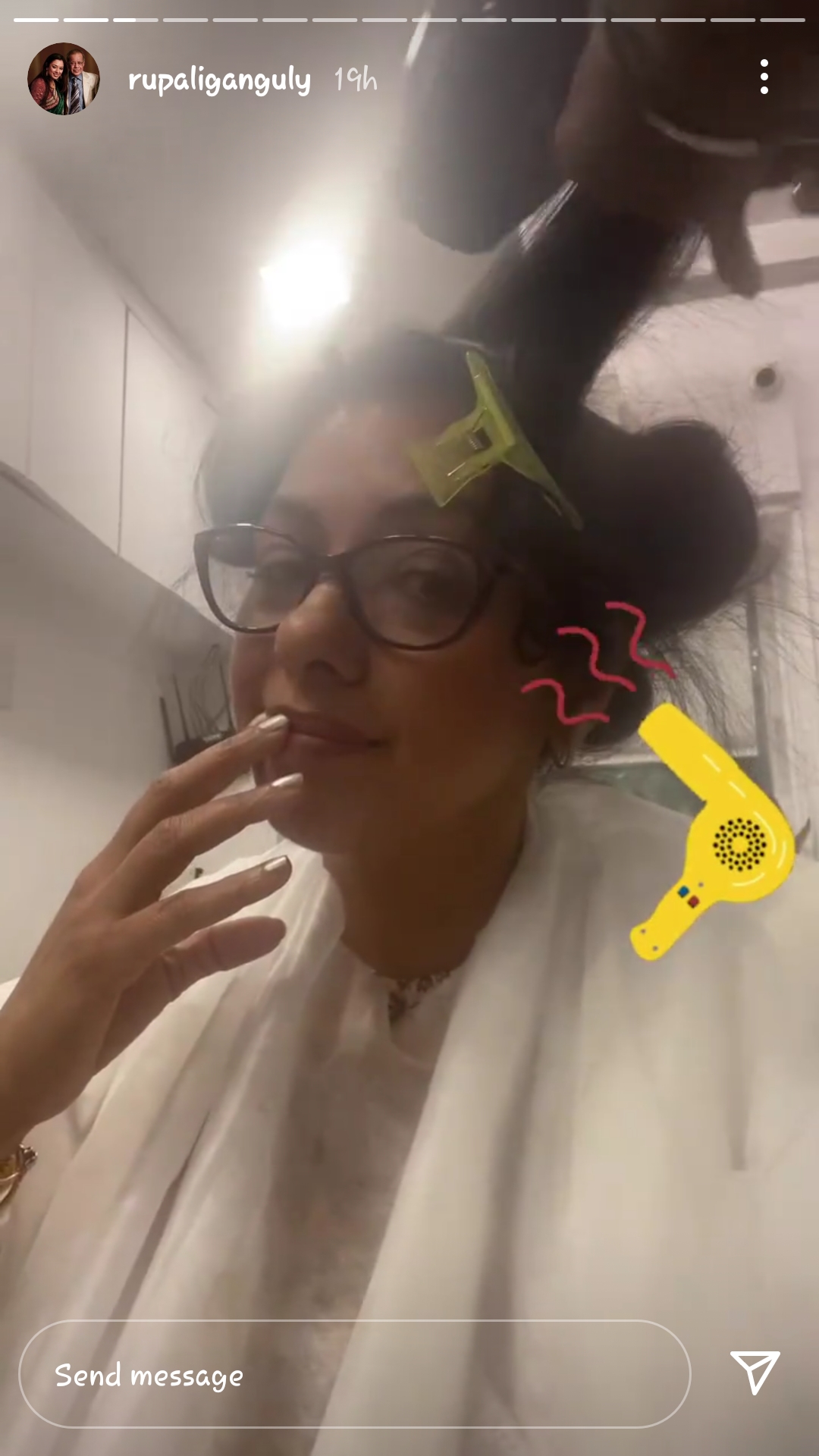 This Is Why Rupali Ganguly AKA Anupamaa Hid Her Face From Paps