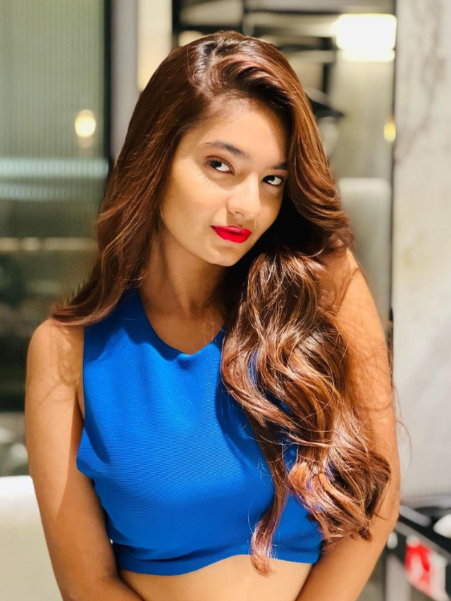 Anushka Sen's New Hairstyle Is Cool AF