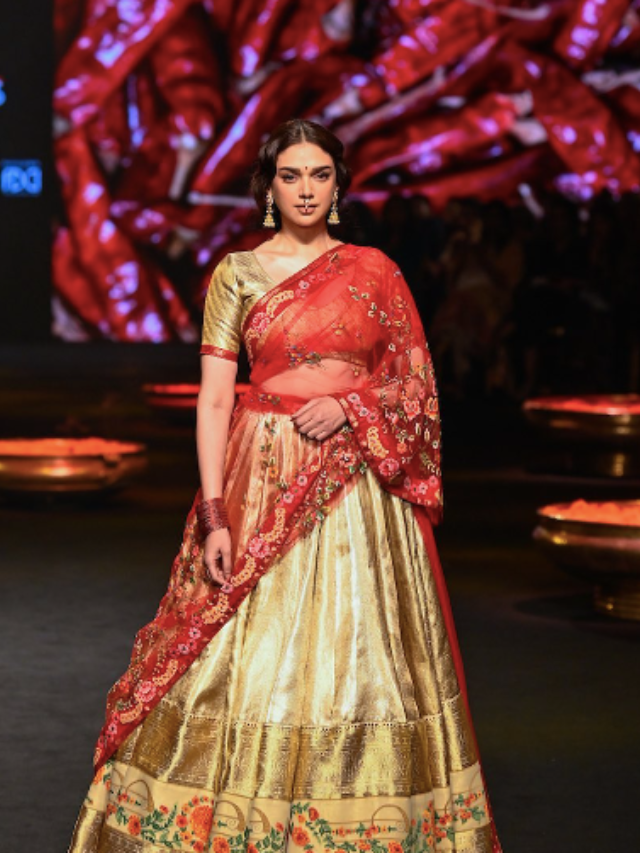7 Celeb-Approved Hairstyles To Try This Diwali