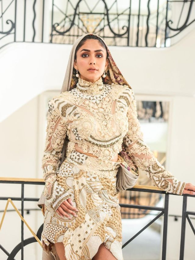 How To Recreate Mrunal Thakur's Dewy Makeup Look From Cannes 2023