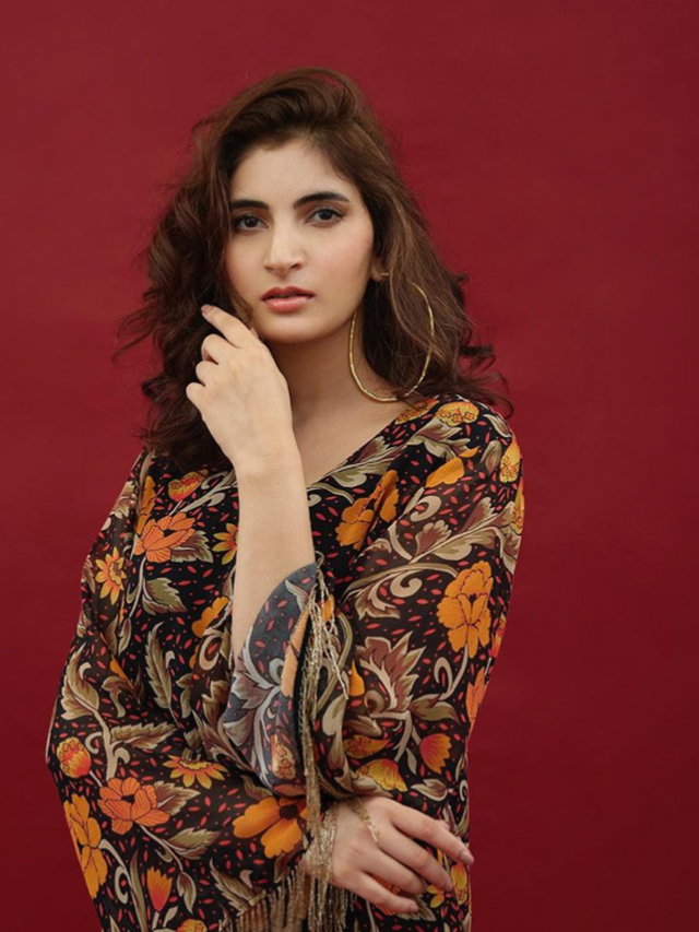 Shivani Raghuvanshi And Bright Colours Are A Match Made In Heaven