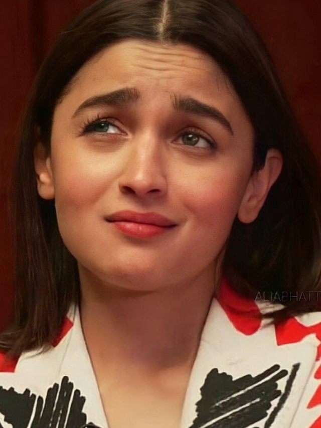 Soni Razdan In Mandi And Alia In Gangubai Look So Alike!