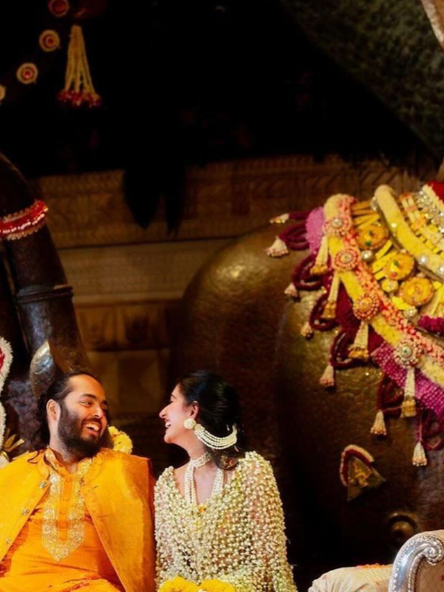 A Look At Anant Ambani, Radhika Merchant's Stunning Kashi-Themed ...