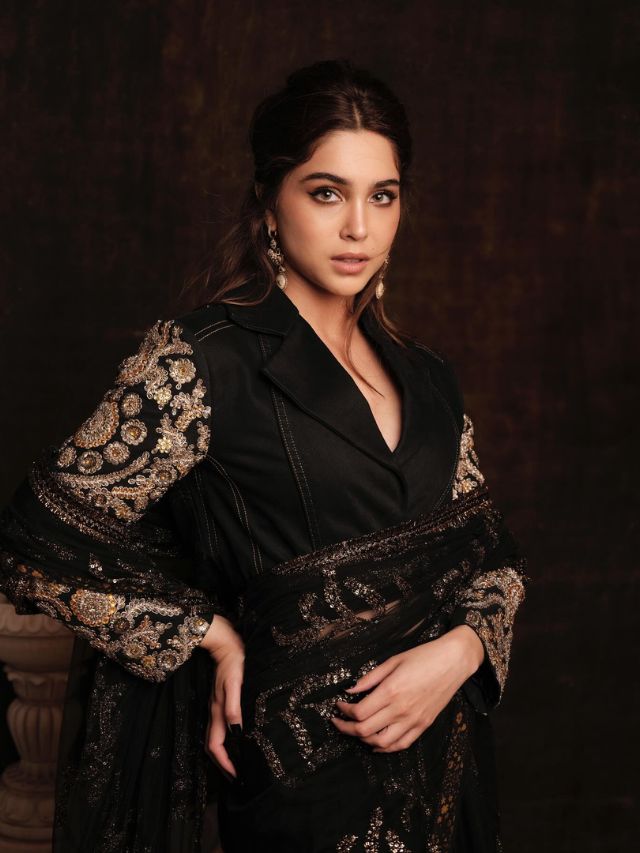 Why You Should Use Brown Mascara If You Have Coloured Eyes Like Sharvari!