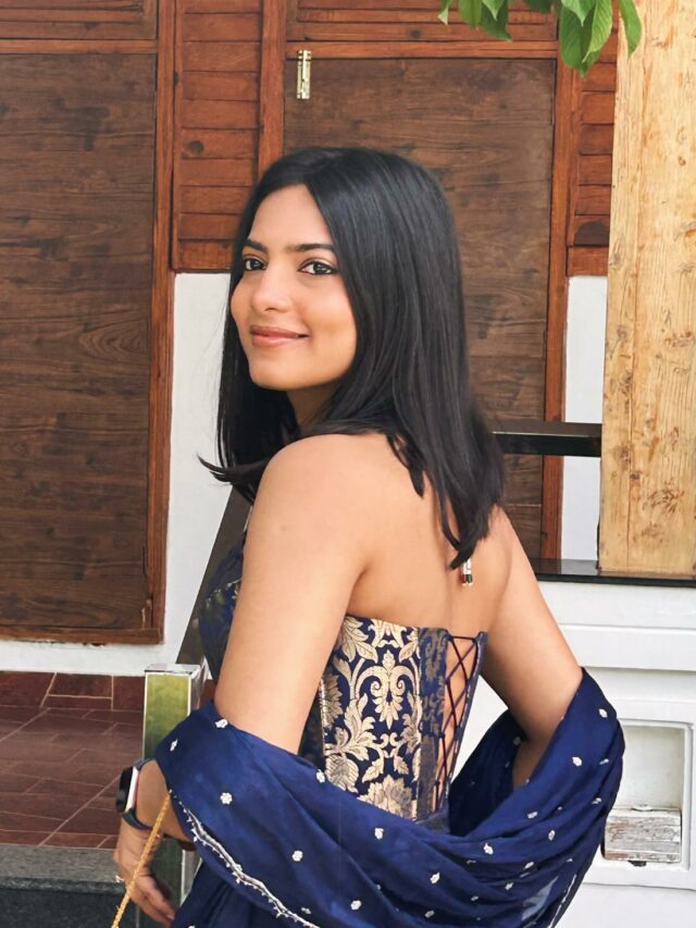 How To Recreate Comedian Shreya Priyam Roy's Subtle Glam Makeup In 8 ...